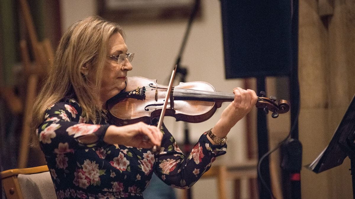 Prayer Diary: in our hands - Tearfund