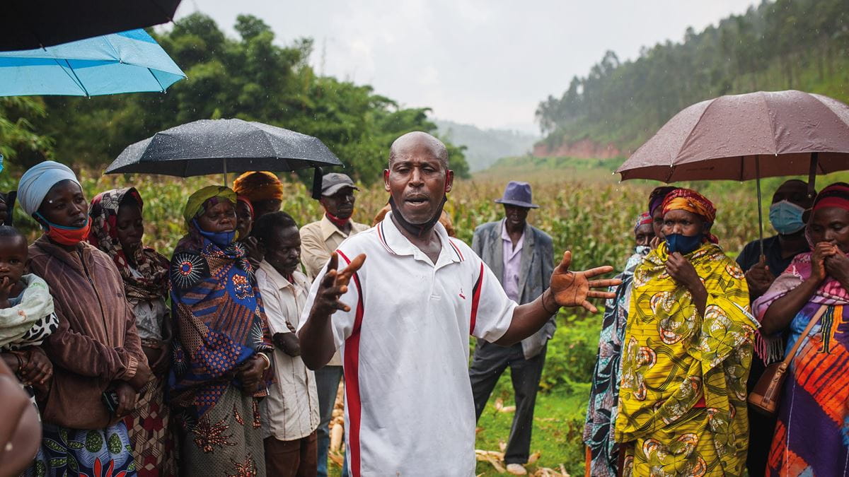 Prayer Diary: transformation through the Bible - Tearfund