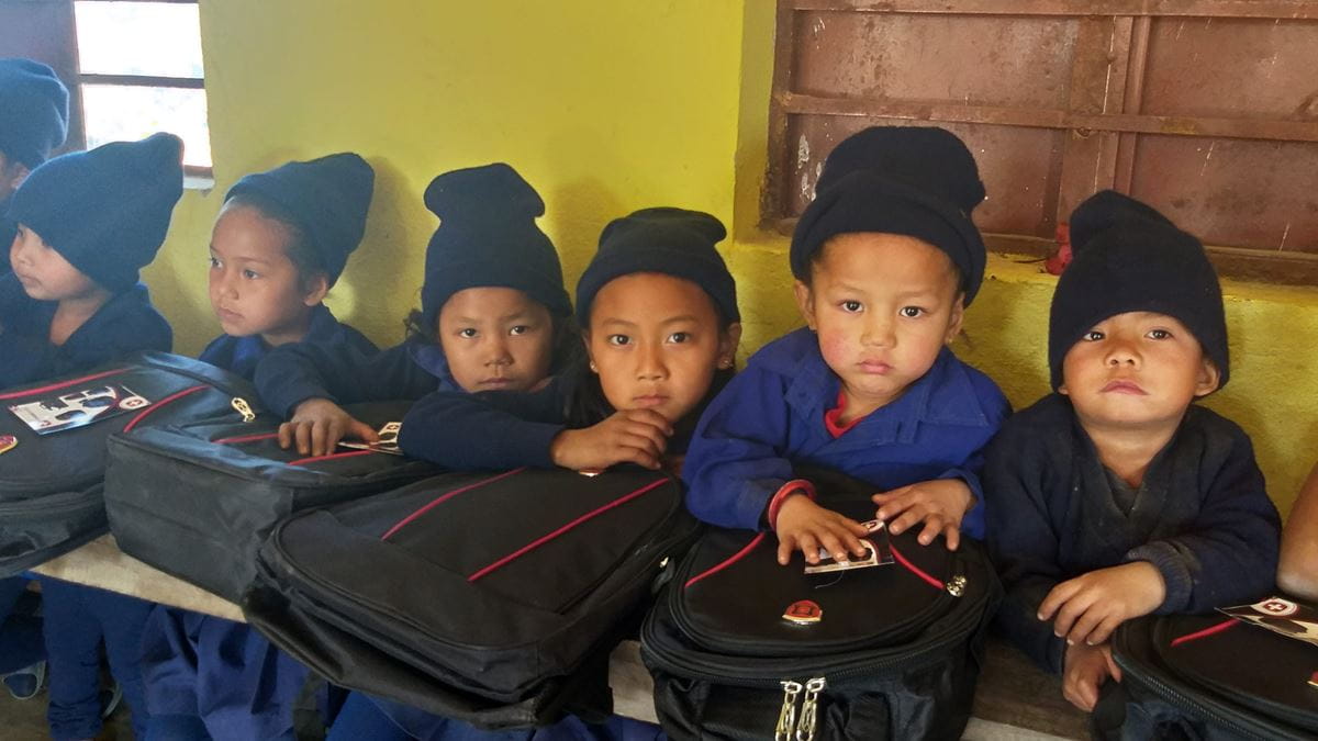 Helping children get back to school - Tearfund