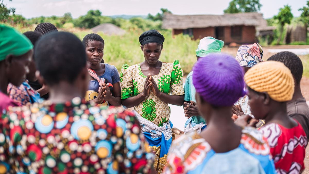 A hope-filled prayer for COP26 - Tearfund