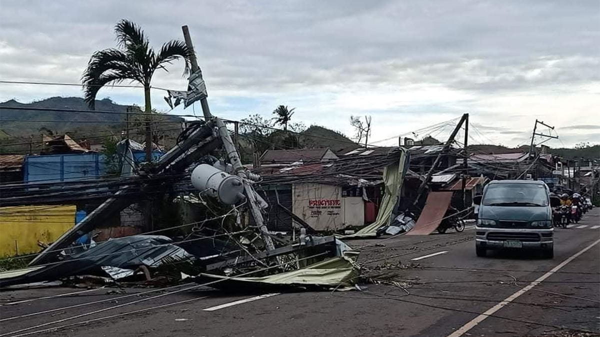 Super Typhoon Rai causes devastation in the Philippines - Tearfund