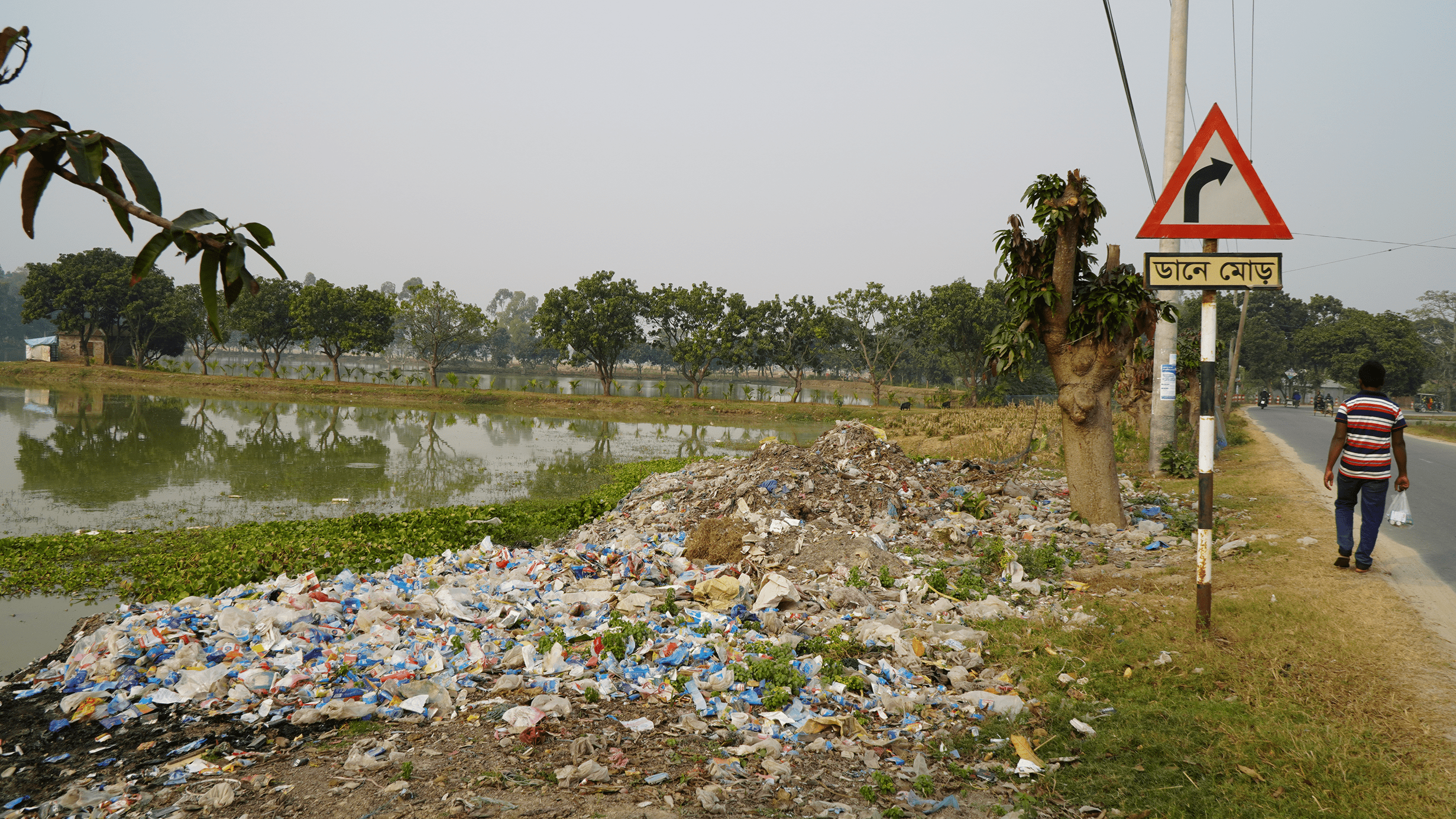 5 impacts of plastic pollution on people in poverty - Tearfund